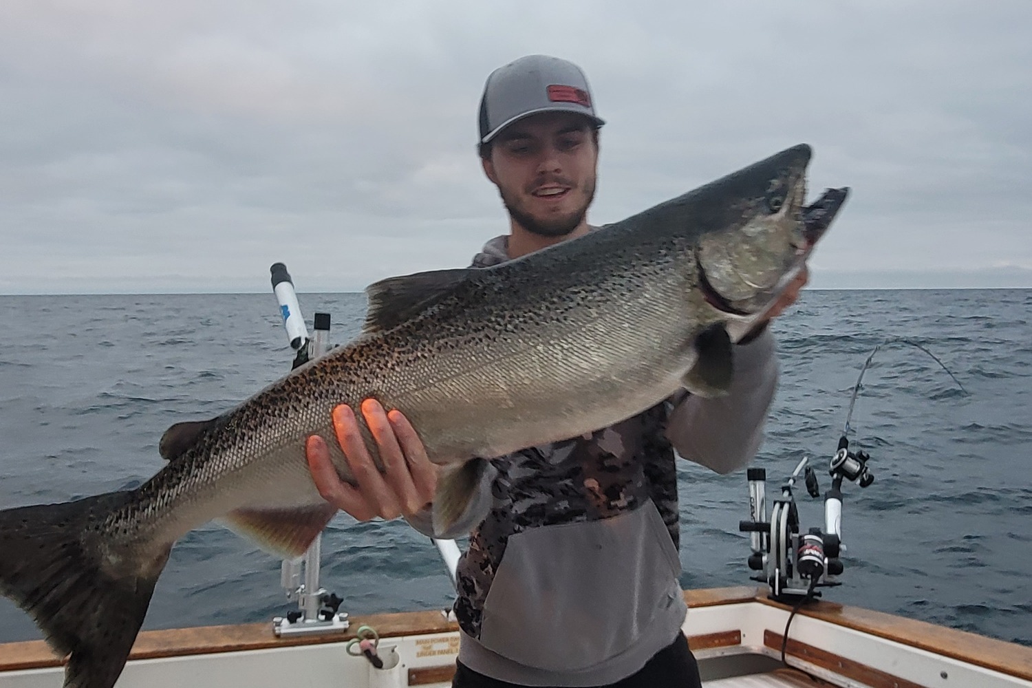 Stumpy Fishing Charter LLC 🎣 - Manistee, Michigan